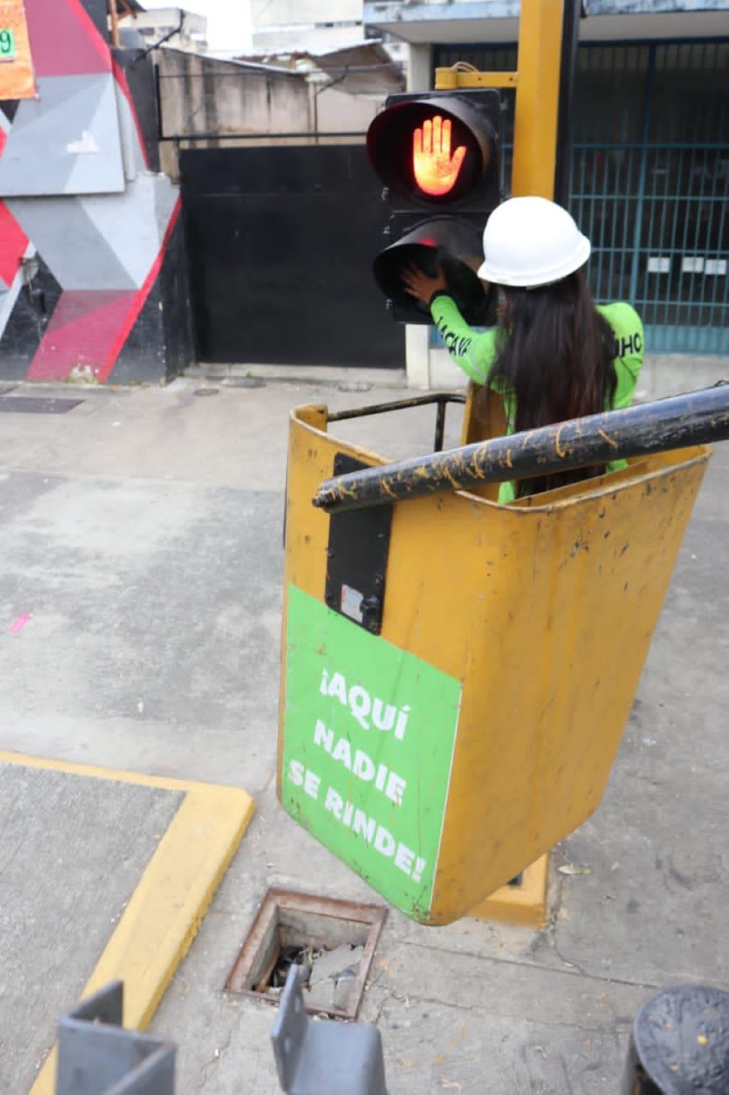 “Plan Búho” avanza con semaforización en avenida Bolívar Norte