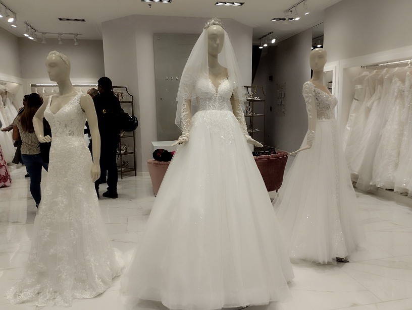 Tolón Fashion Mall le da la bienvenida a 21 tiendas. Conoce cuáles se ...