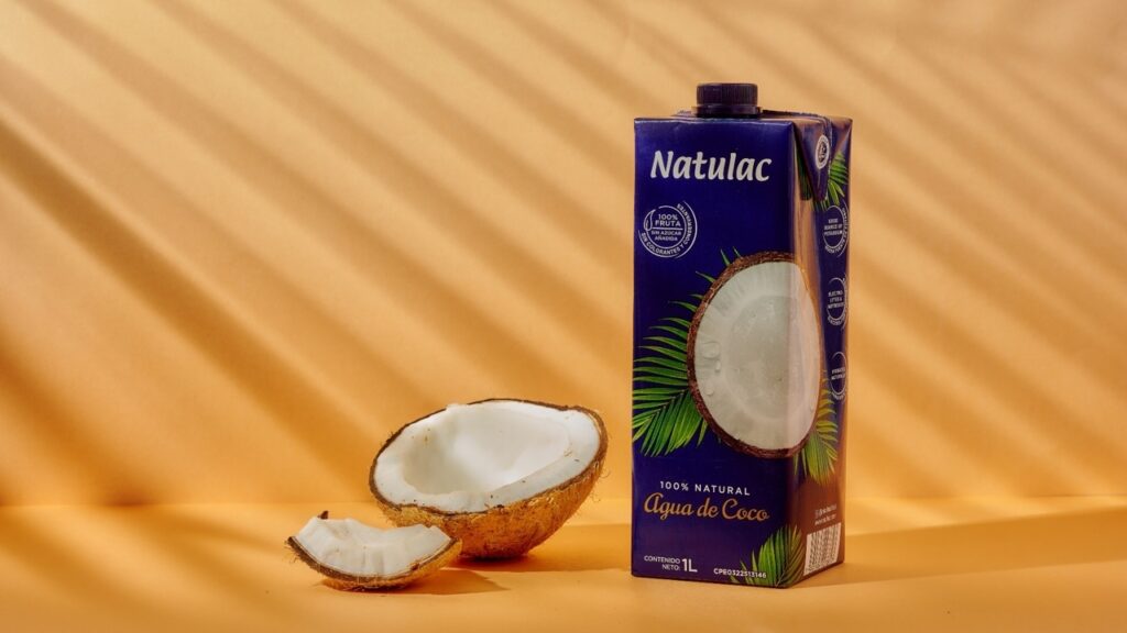 Agua de Coco de Natulac es una producción 100% nacional
