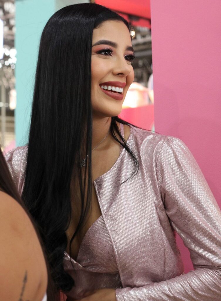 Influencer Mariana Zapata en su mejor momento