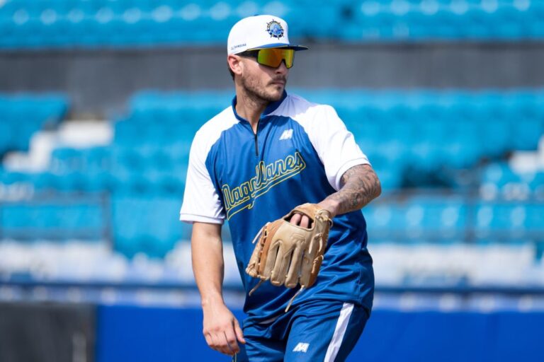 Matt Vogel se subió al barco en undécimo día de prácticas