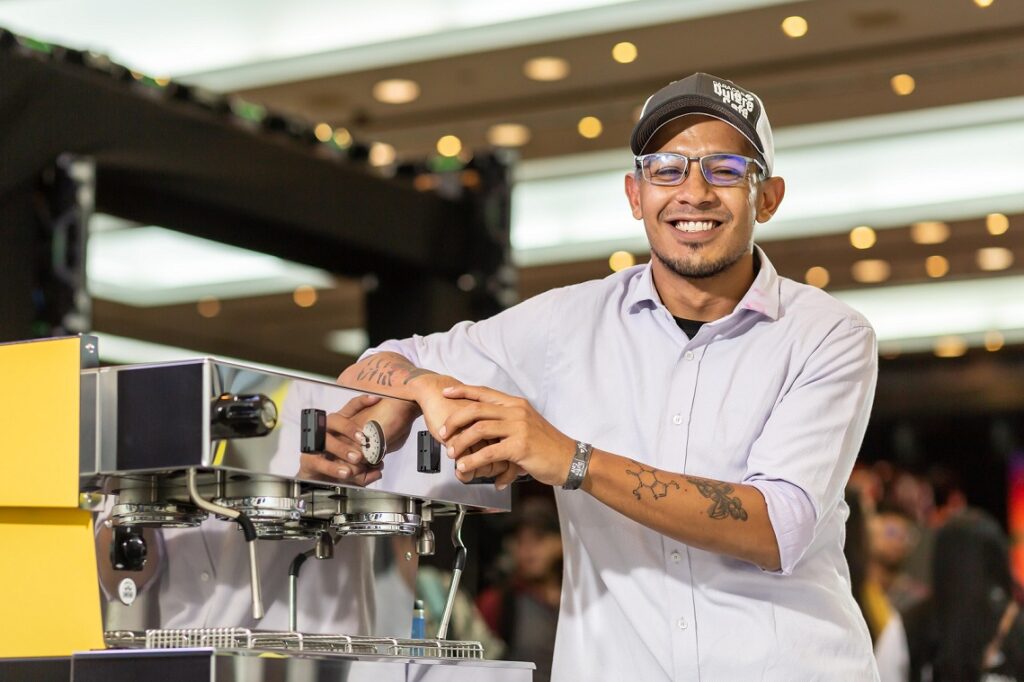 Óscar González resultó ganador del 2do Campeonato Nacional de Baristas