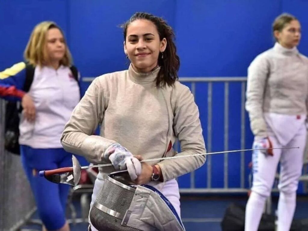 Katherine Paredes clasificó a las olimpíadas y lista llega a 23