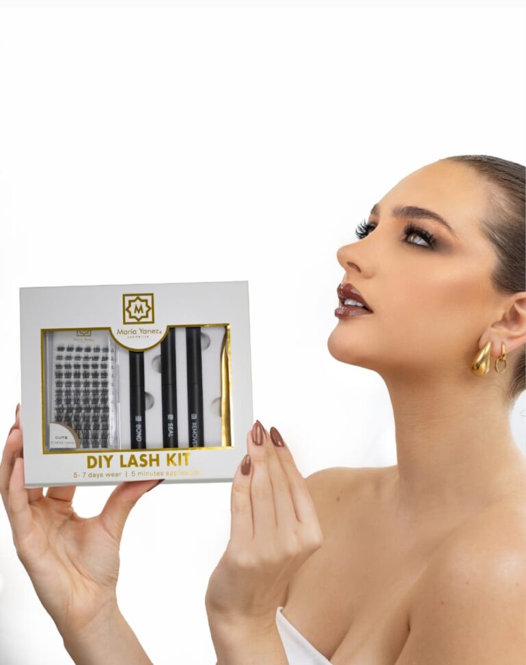 María Yánez lanzó su nuevo kit de pestañas DIY