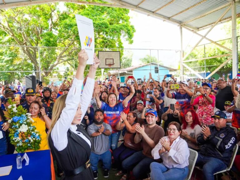 Elizabeth Niño proclamada alcaldesa y concejales de Naguanagua